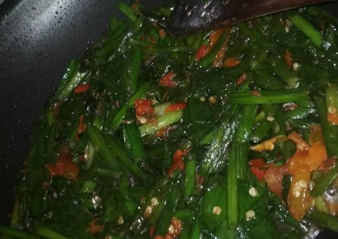 Resep Oseng Sayur Genjer oleh sevlinahsutanta - Cookpad