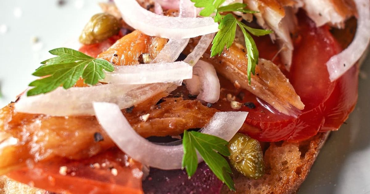 Cured Mackerel On Sourdough With Tomatoes, Beetroot & Onion Recipe by ...