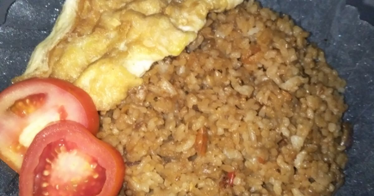 Resep Nasi Goreng Simple Ala Anak Kost oleh Niela Amalina - Cookpad