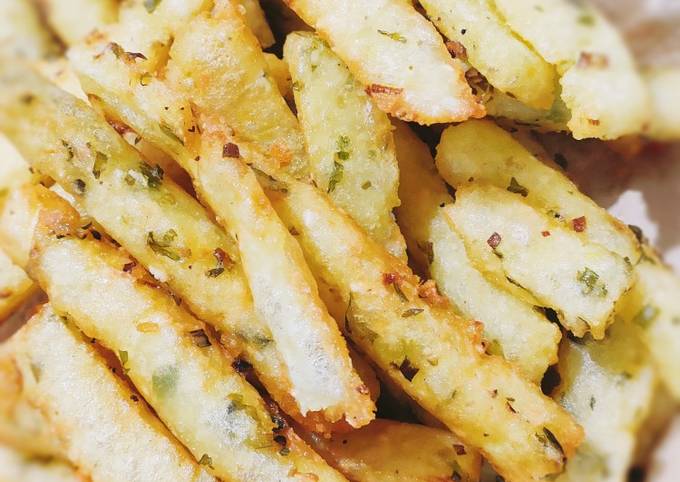 Resep Stik Kentang Renyah Praktis oleh hayuris.dita - Cookpad