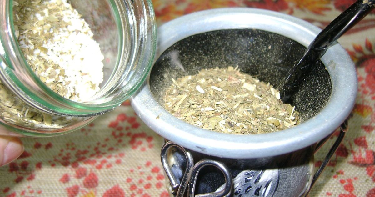 Mate Con Coco Rallado Y Yerba Receta de La profe Luisa