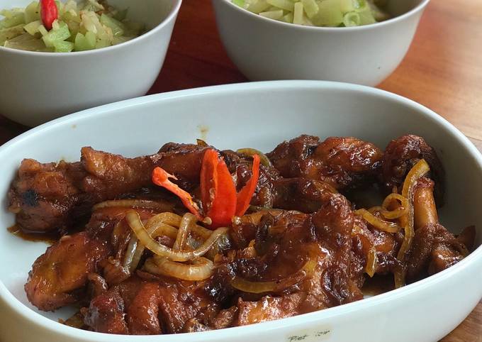 Resep Ayam Goreng Saus Kecap oleh Echy - Cookpad