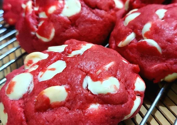 Resep Red Velvet Soft Cookies oleh Lya Sahida - Cookpad