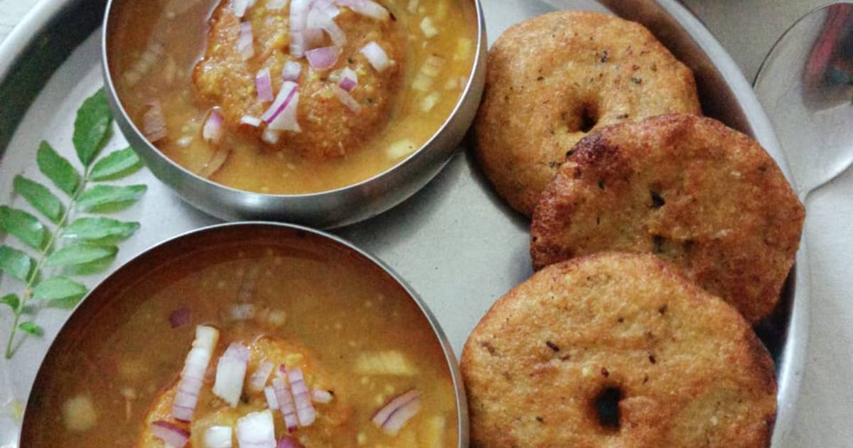 सांबर वड़ा (sambar vada recipe in Hindi) रेसिपी बनाने की विधि in Hindi ...