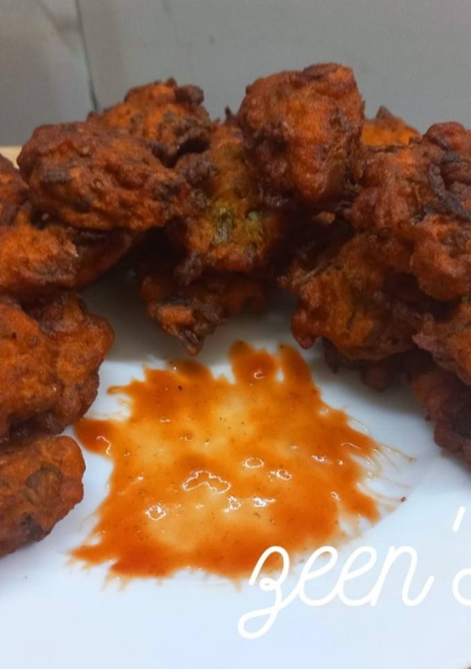 Spring Onion and Potato Fritters Recipe by ZMA - Cookpad