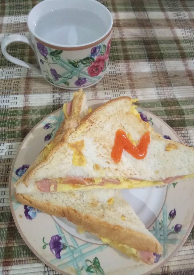 Resep Roti Jhon dari roti tawar oleh Ira Zakiah - Cookpad