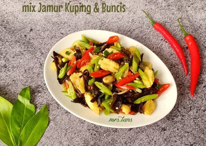 Resep Tumis Baby Corn mix Jamur Kuping Buncis oleh Mrs.Tans - Cookpad