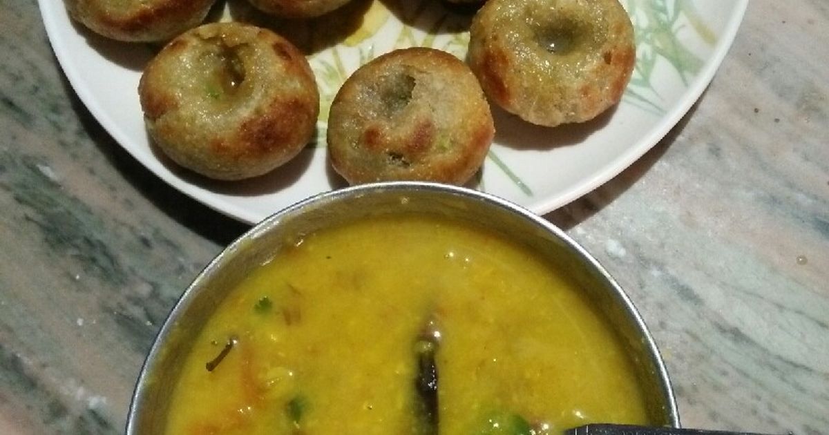 दाल और हरी मटर की बाटी (Dal Aur Hari Matar Ki Bati Recipe In Hindi ...
