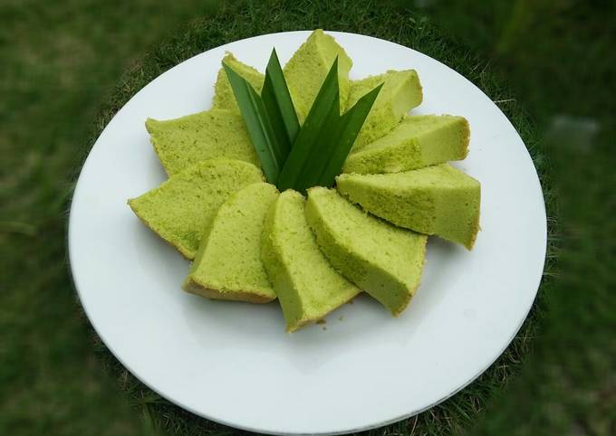 Resep Bolu pandan Original oleh Khoiri laili Ardesi - Cookpad