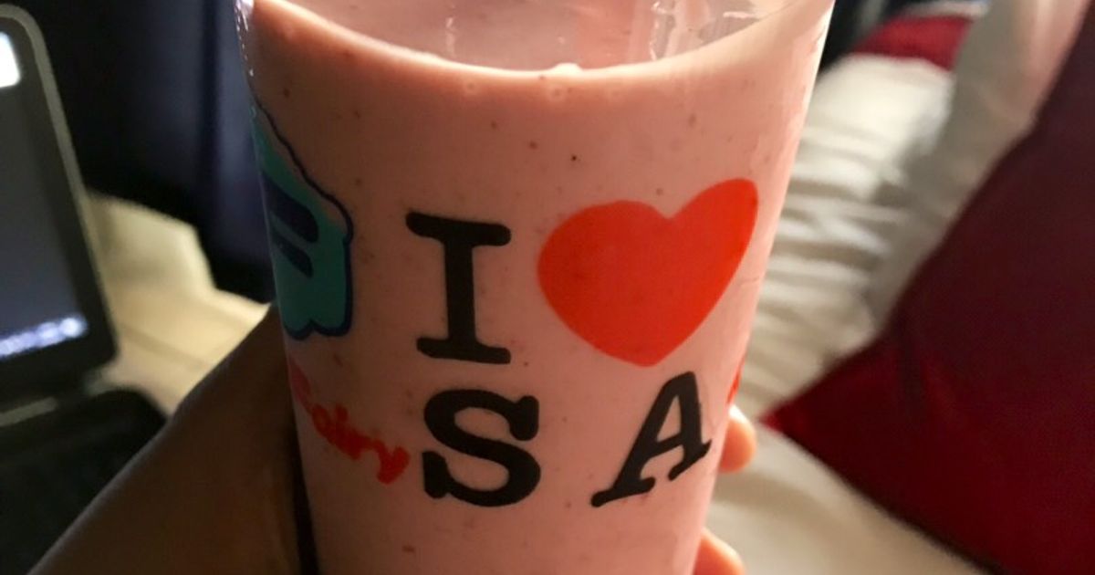 Banana And Strawberry Smoothie Recipe by Nthabiseng Mogola (Thaso Mog ...