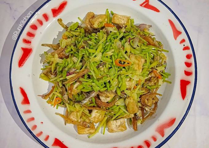 Resep Tumis bunga pepaya oleh Rumkitchen - Cookpad