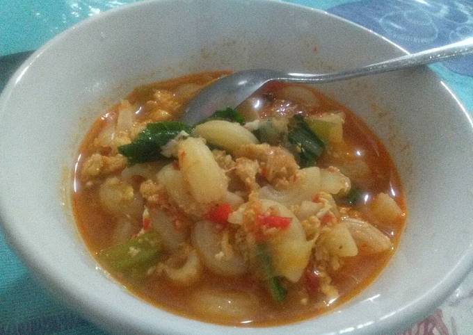 Resep Seblak Macaroni Terasi oleh NisaDaffa28 - Cookpad