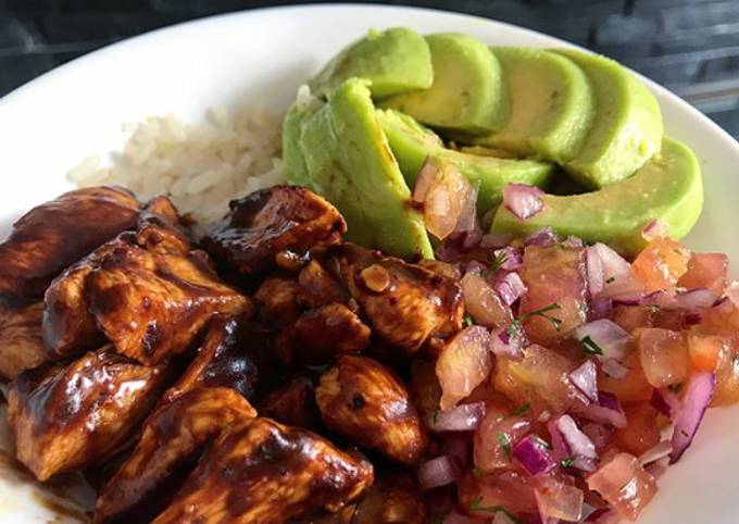 Bowl de pollo bbq Receta de Pau Montaño- Cookpad