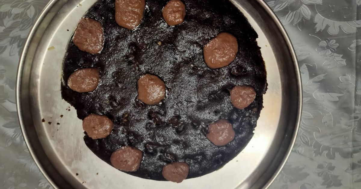 Walnut Brownie Cake Recipe by Adwit Agarwal - Cookpad