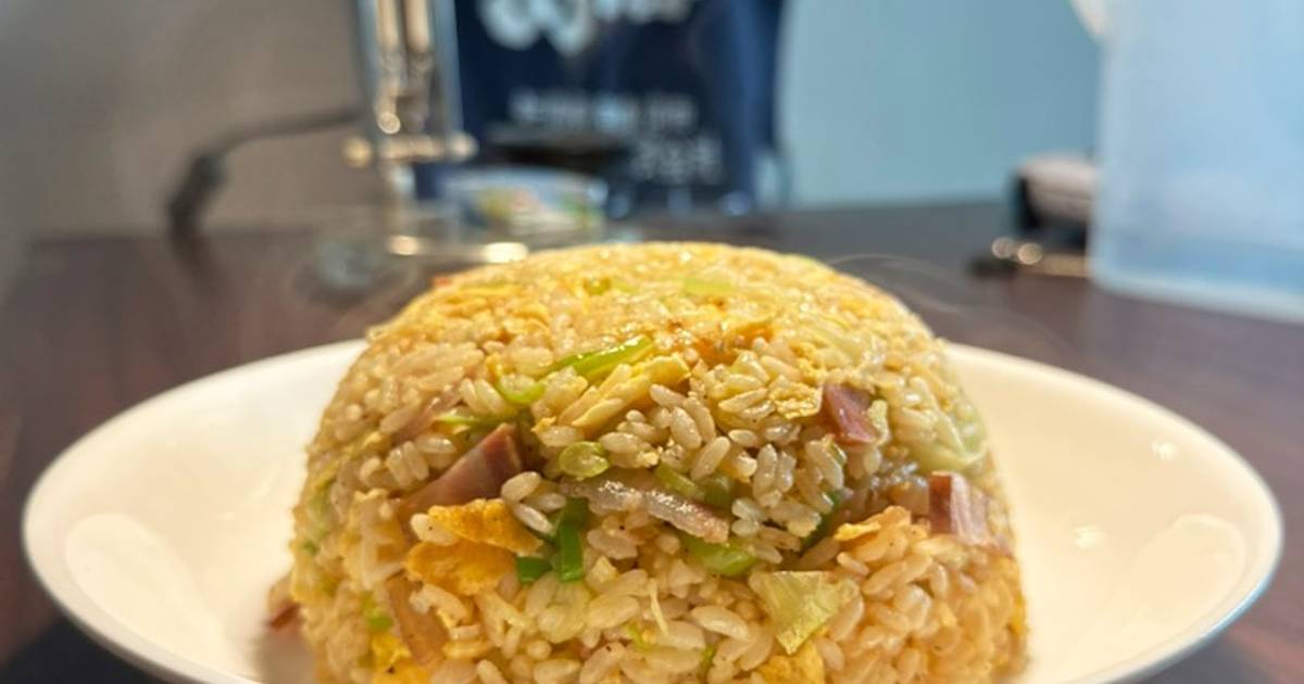 Egg Fried Rice Recipe by Taz Chuck - Cookpad