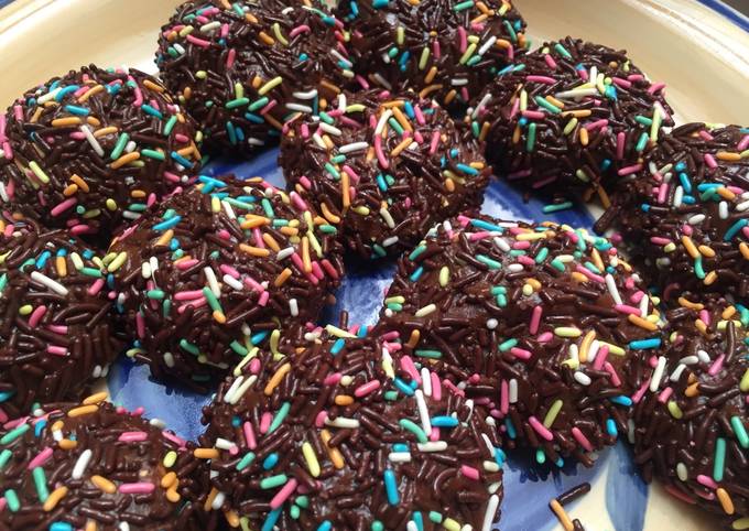 Resep Choco Ball oleh Astrid Herningtyas - Cookpad