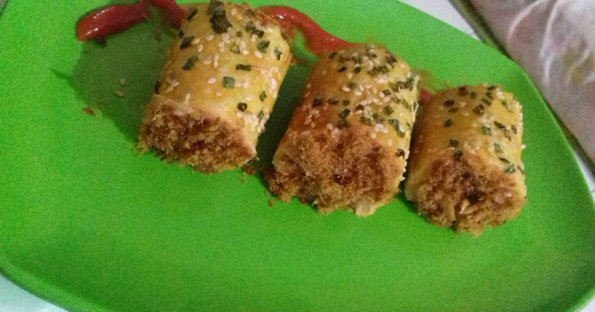 Resep Beef floss roll mini 🍔🍞🍕 oleh Cicik Ary - Cookpad
