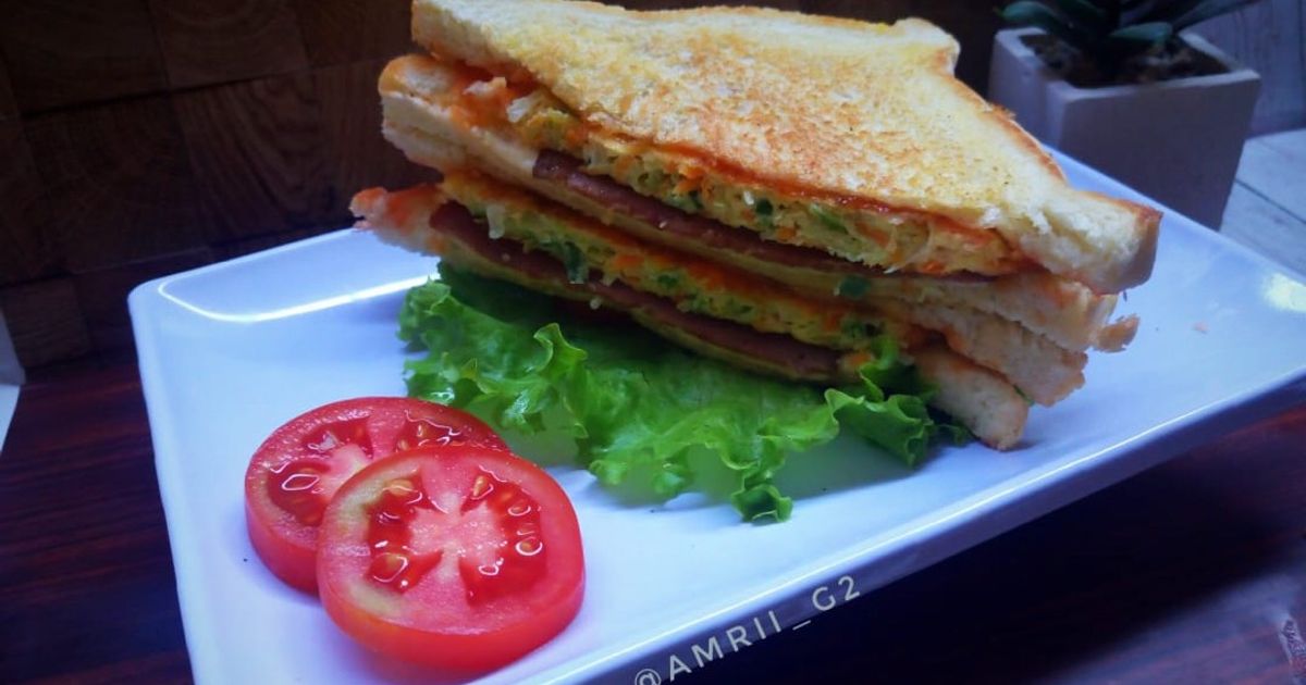 Resep Grilled Omelette Sanwich oleh Kaka beryl @amrii_g2 - Cookpad