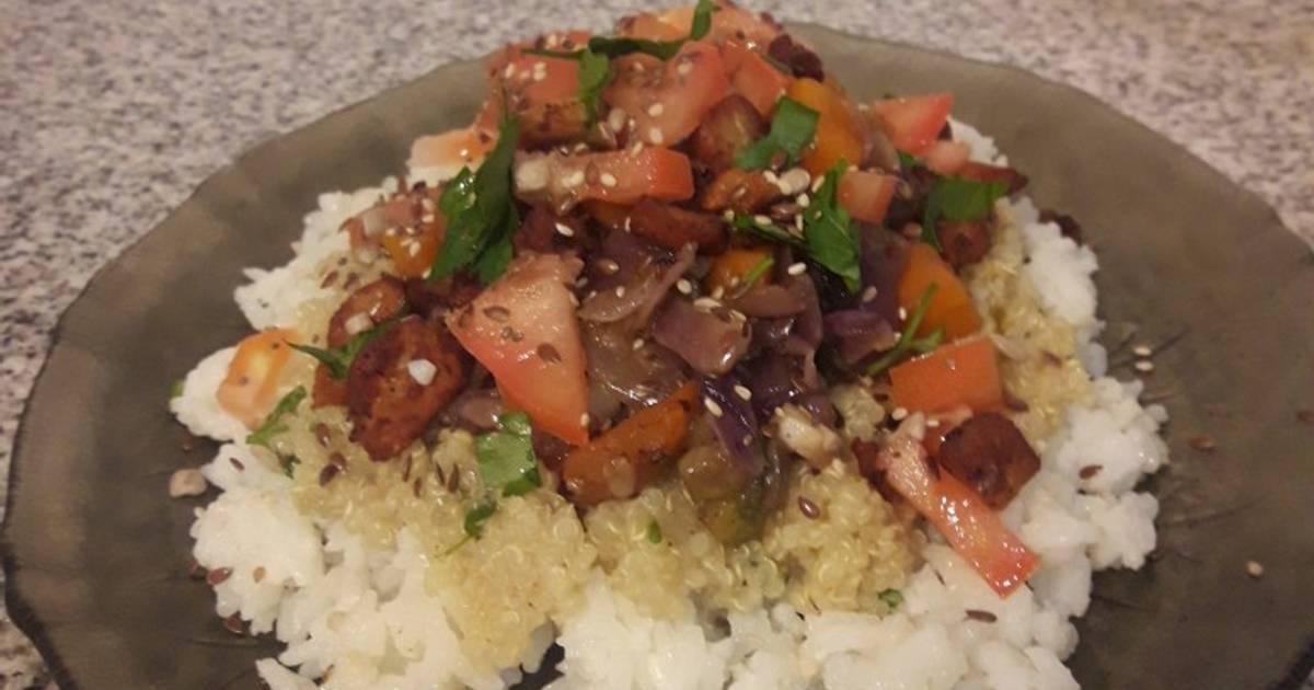 Arroz con quinoa, vegetales y pollo Receta de Cata 💚- Cookpad