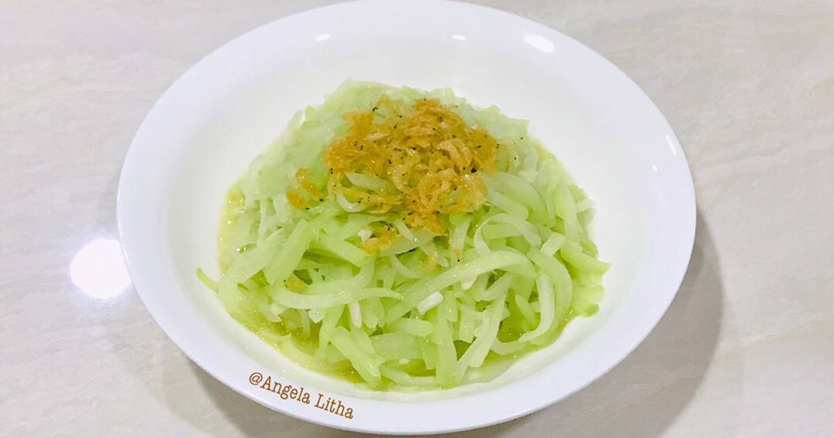 Resep Cah labu siam tabur udang rebon oleh Angela Litha - Cookpad