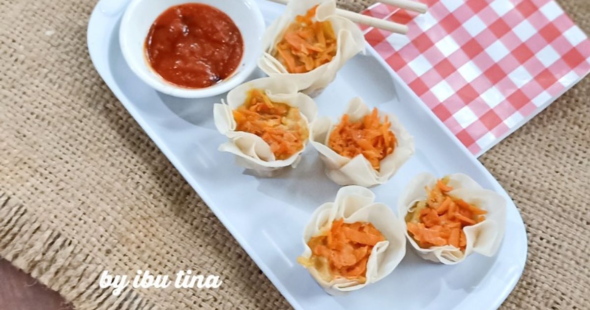 Resep Dimsum Ayam Wortel Dan Labu Siam oleh Ibu Tina - Cookpad