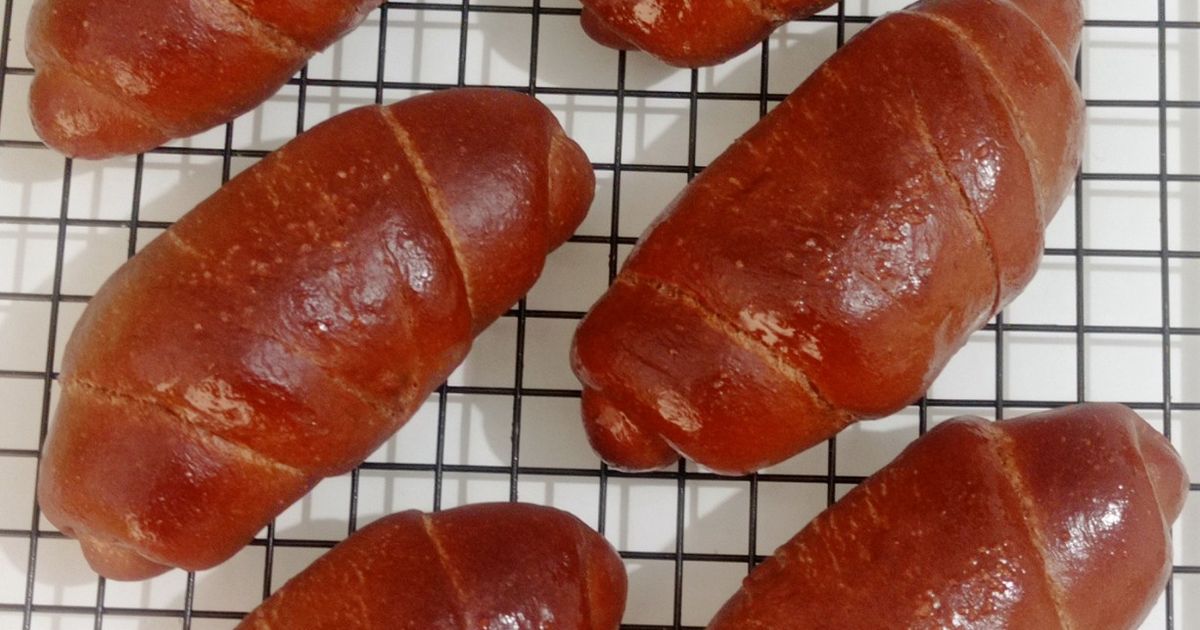 Resep salt bread viral chewy & crunchy untuk dinikmati