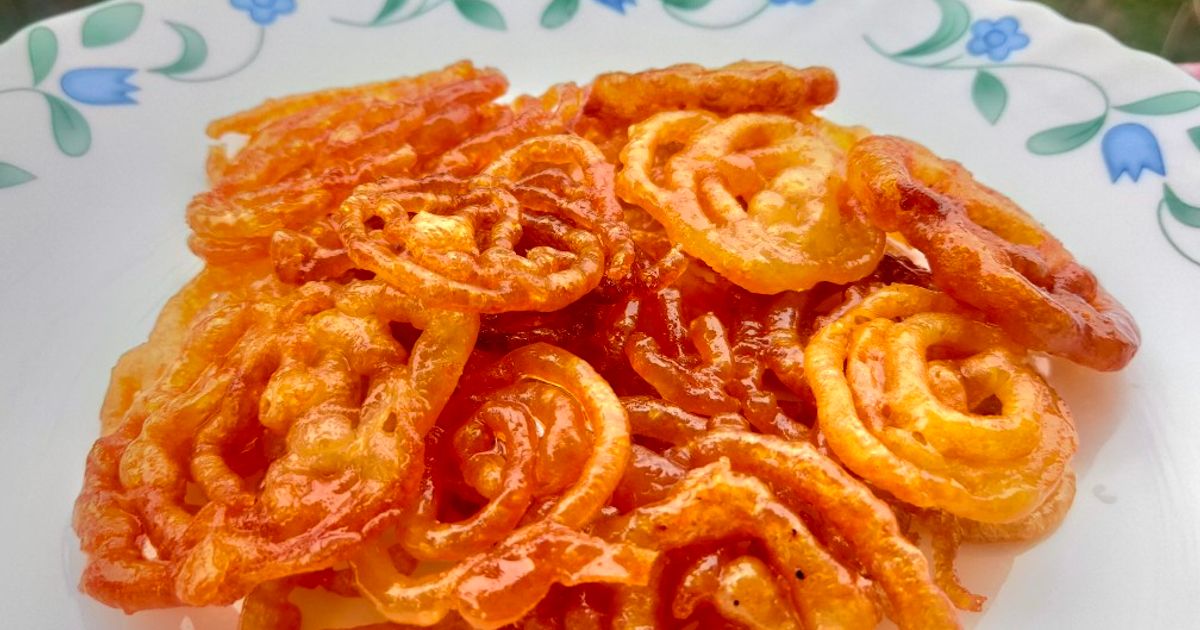 Jalebi Recipe by Pooja Soni - Cookpad