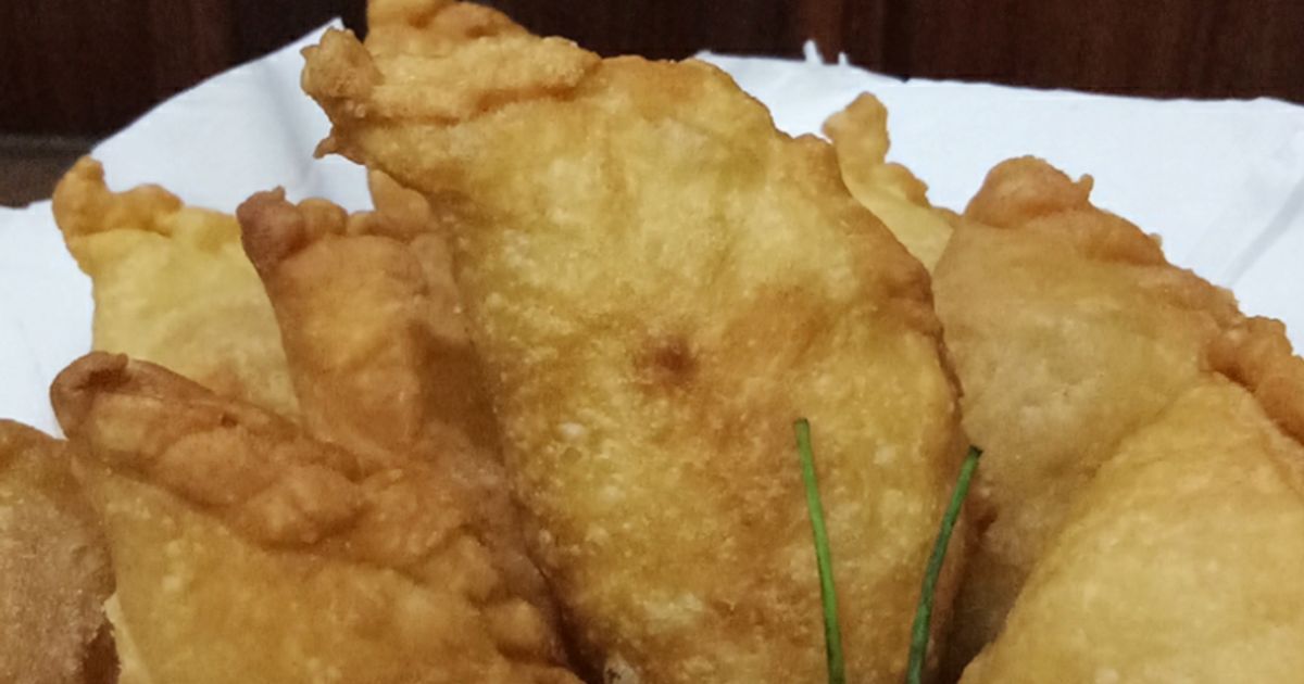 Resep Pastel Sayur Ala Ma' Cik oleh Dewi Pujia - Cookpad