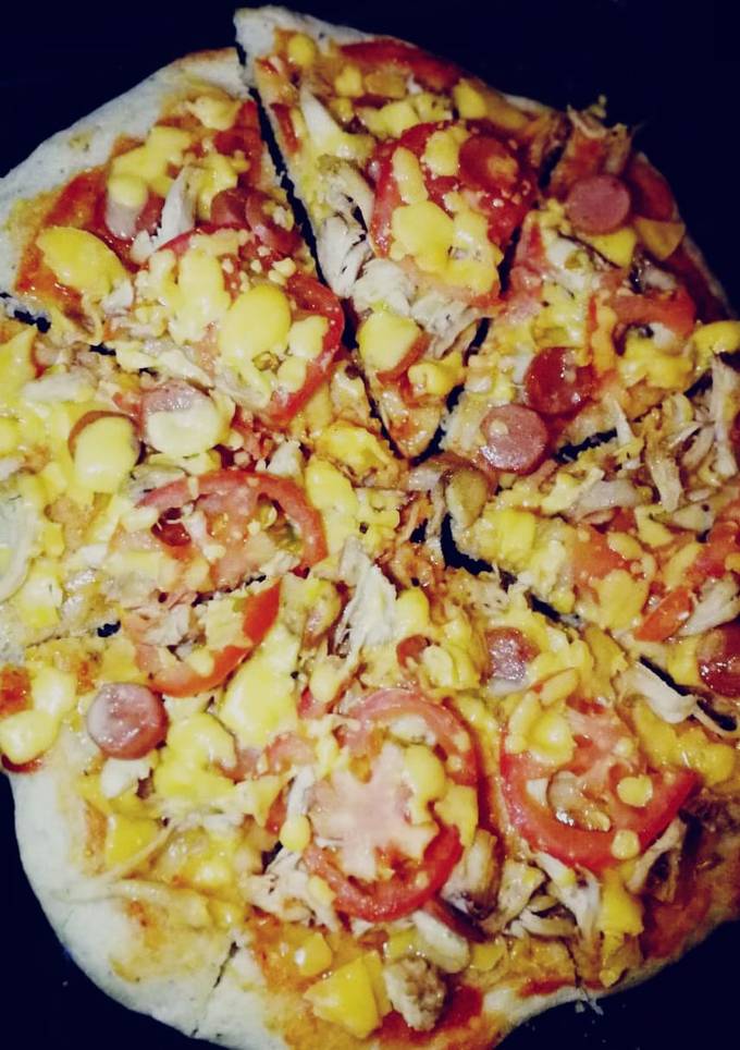Easy Budget Pizza recipe Recipe by Bhlek_chef - Cookpad