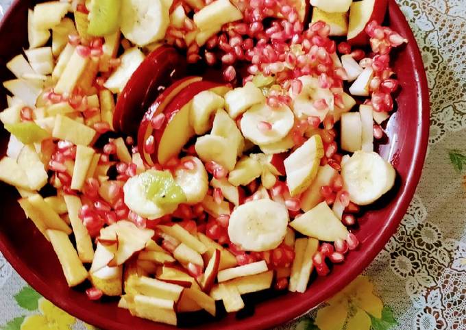 Mixed Fruits Chat Recipe by Dr.Madhumita Mishra - Cookpad