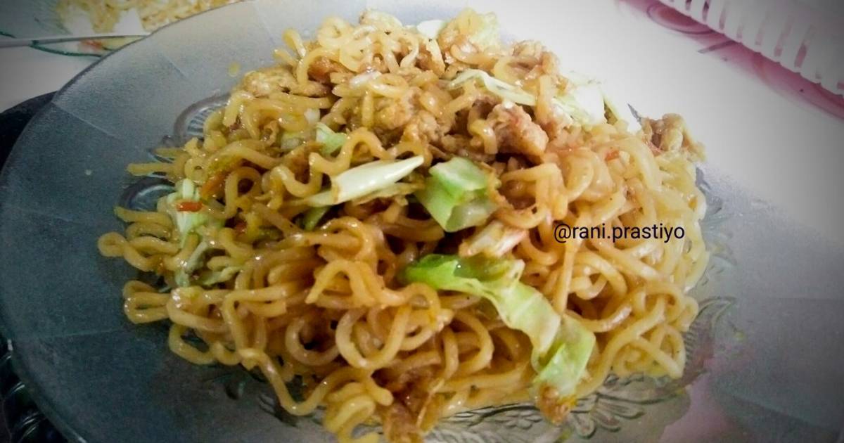 Resep Bakmi goreng simple oleh I'm Ran - Cookpad