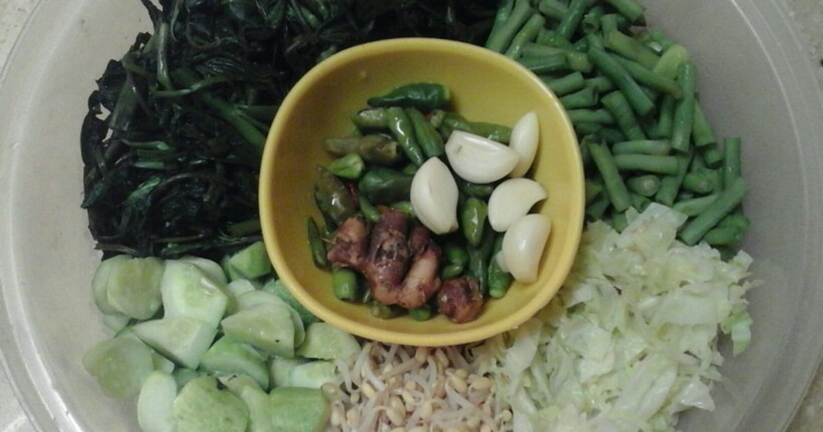 Resep Lotek / Pecel oleh Puput Sri Hasyanah - Cookpad