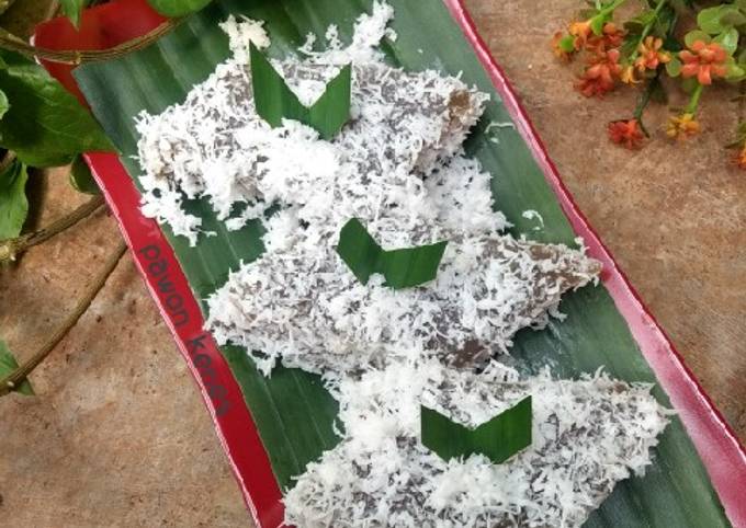 Resep Ongol-ongol Tepung aren oleh Pawon Kenes - Cookpad