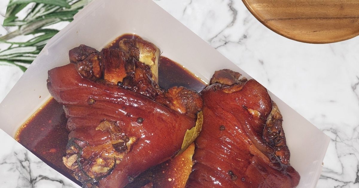 Chinese Braised Pork Knuckle Recipe by Rosalyn Abao-Nuñez - Cookpad