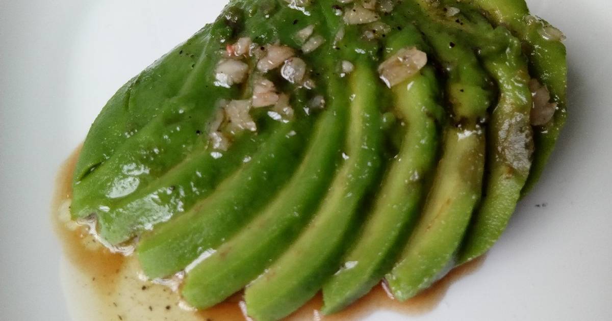 Avocado fan with vinaigrette Recipe by Raduma Jamse (0716271944) - Cookpad