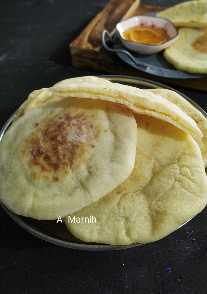 Resep Roti pita (pitta) /flatbread/khubz oleh A.Marnih - Cookpad