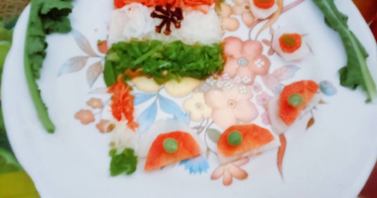 Super healthy tricolor vegetable salad with national flag Tiranga ...