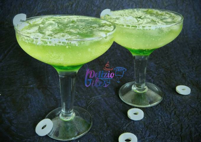 Payal Mehta દ્વારા રેસીપી ગ્રીન ટેમ્પટેશન (Green Temptation Mocktail ...