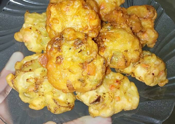 Resep Bakwan Sayur/Kue Sayur oleh Izzatul Millah - Cookpad
