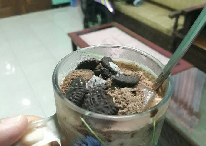 Resep Ice Chocolatos Kekinian oleh Widi Tri Estuti - Cookpad