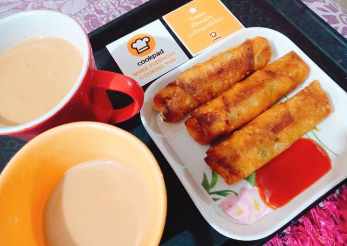 Crispy Chicken Rolls Recipe by Sana Owais - Cookpad