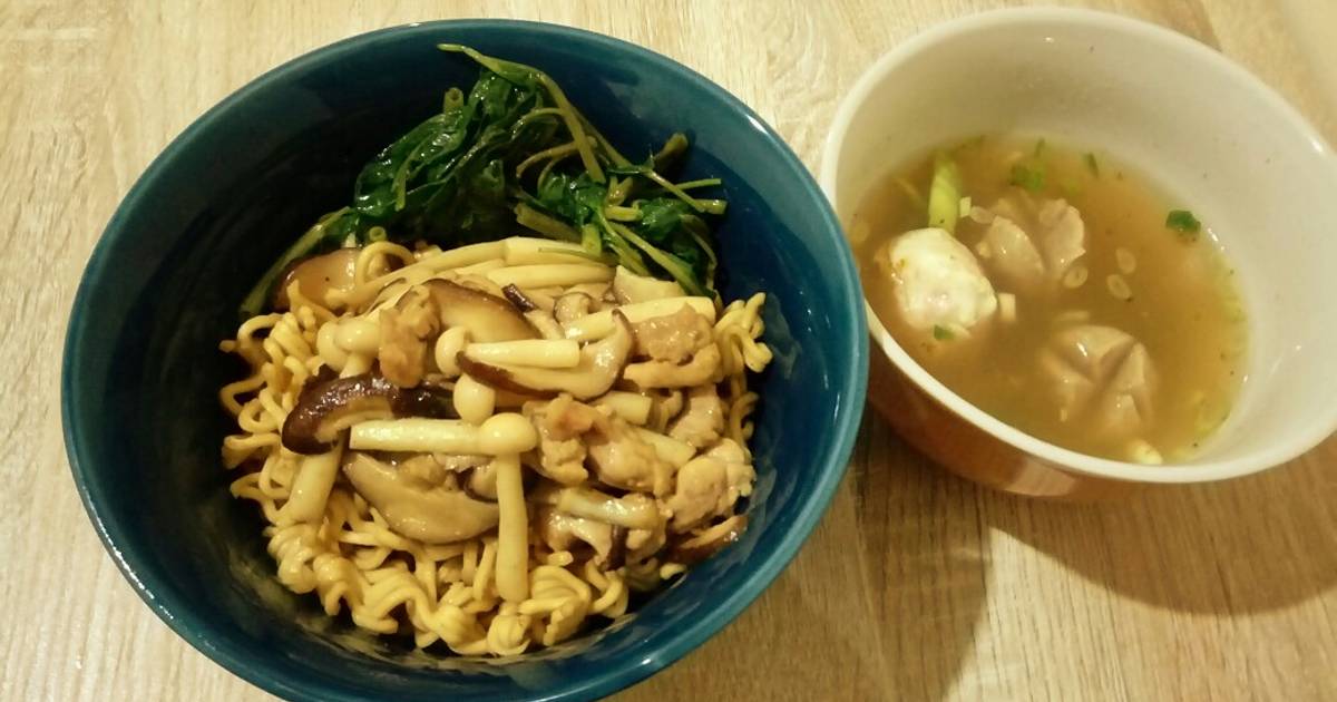 Resep Mie Ayam Jamur Homemade oleh Vince Hutagalung - Cookpad