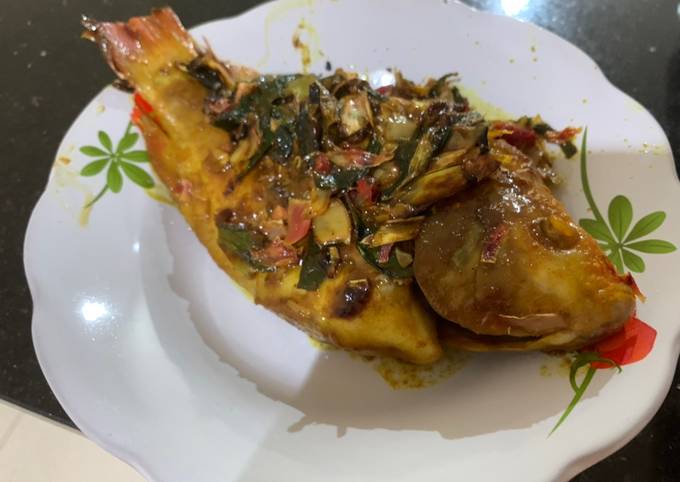Resep Ikan Kuning Tumis Kecombrang oleh fmlcrps - Cookpad