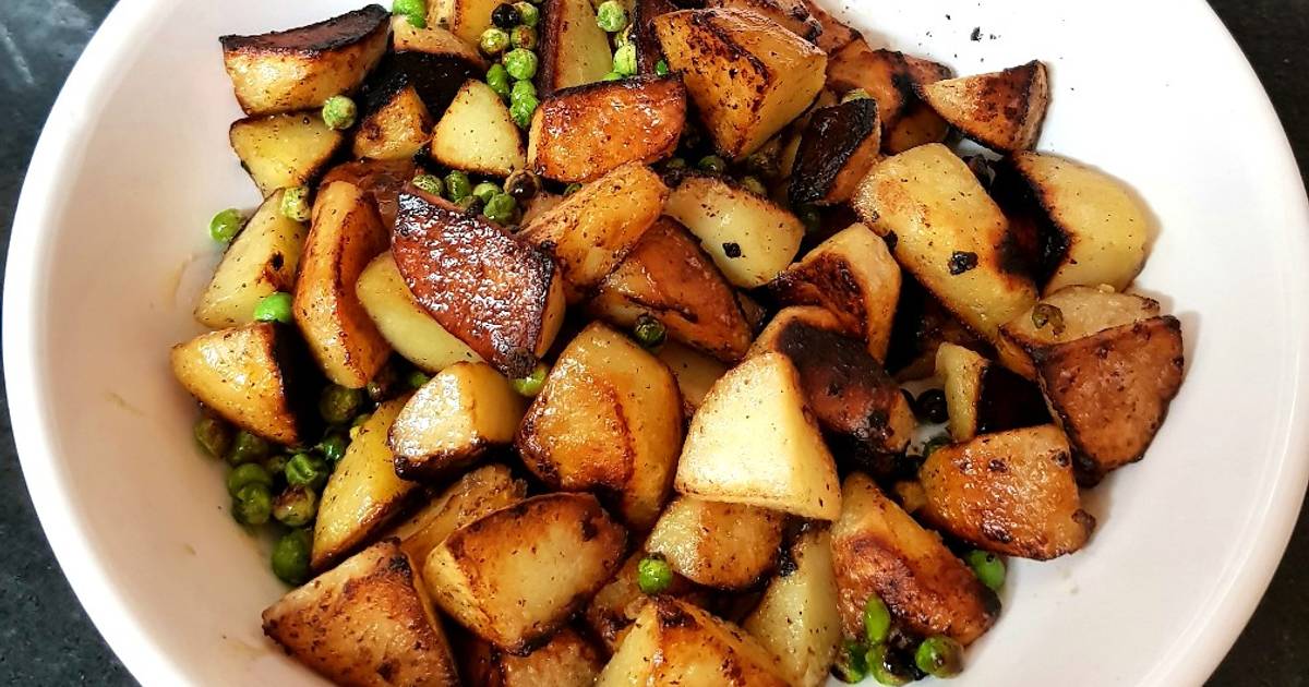 My Sautèed mini Potatoes + Petite Pois😉 Recipe by Maureen 😀 - Cookpad