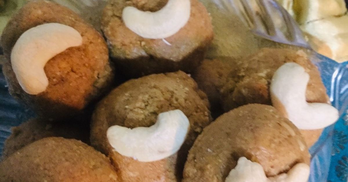 बेसन पिन्नी (Besan Pinni Recipe In Hindi) रेसिपी बनाने की विधि in Hindi ...