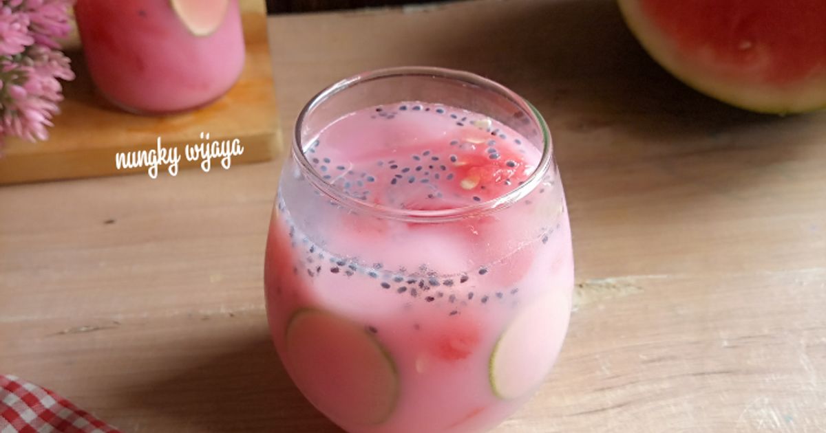 Resep Es Yoghurt Semangka oleh Nungky Wijaya - Cookpad