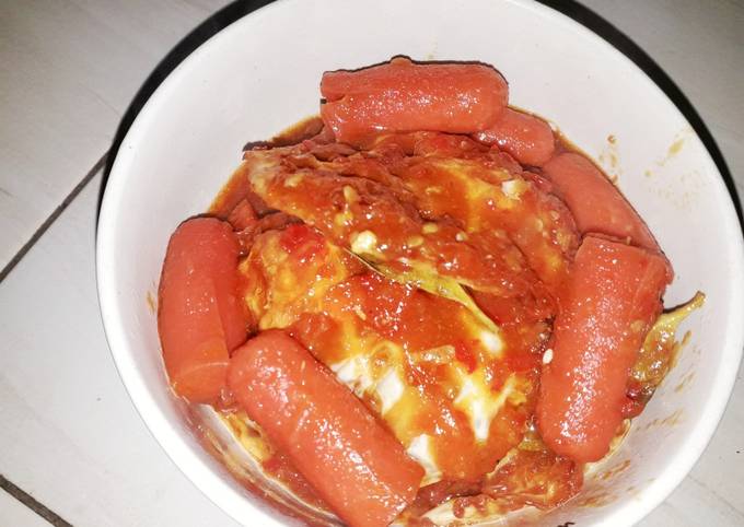 Resep Telur ceplok balado sosis oleh Mia Yuhana - Cookpad