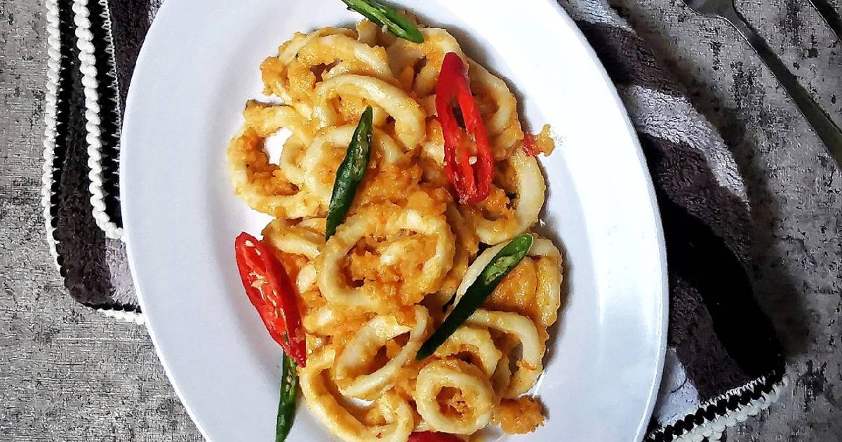 Resep Cumi Telur Asin oleh Shinta D. Lestari - Cookpad