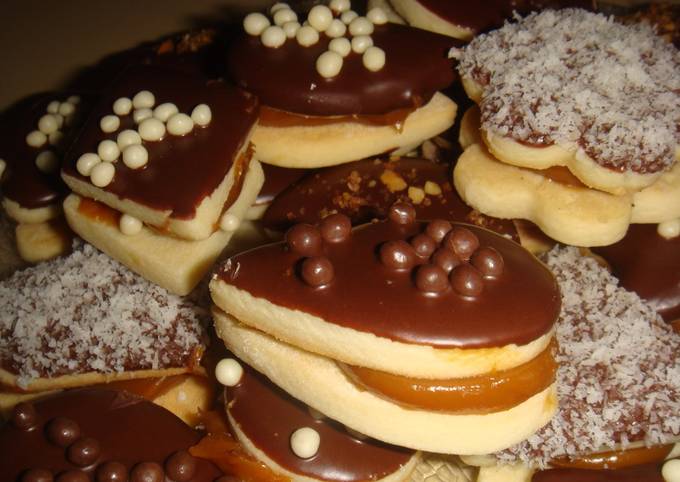 Masitas secas rellenas Receta de Norali - Cookpad