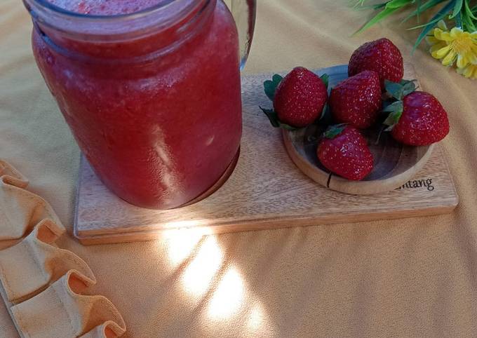 Resep 275) jus stroberi oleh Susan_Miniarti - Cookpad